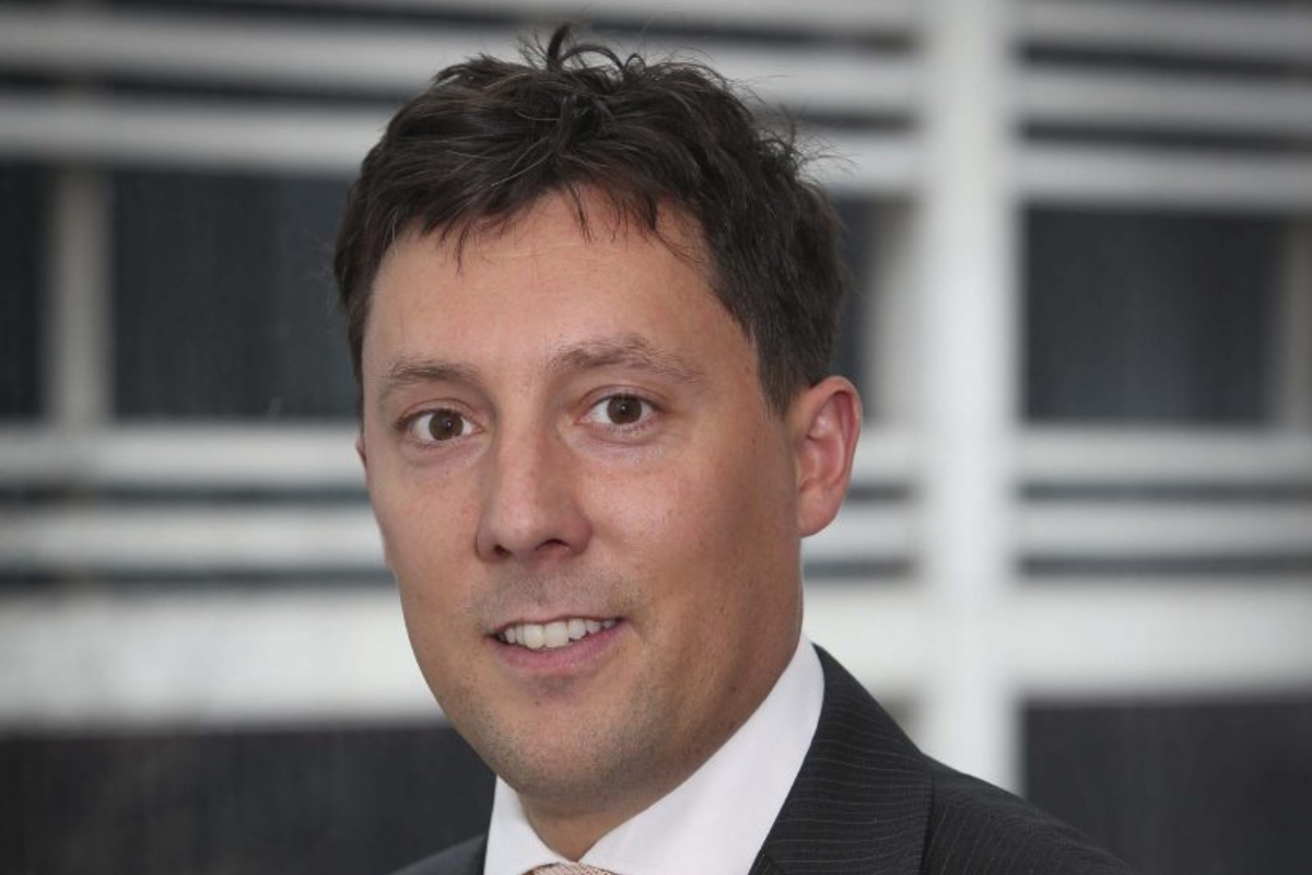 UK Growth – still in low gear but moving forward - Property Soup